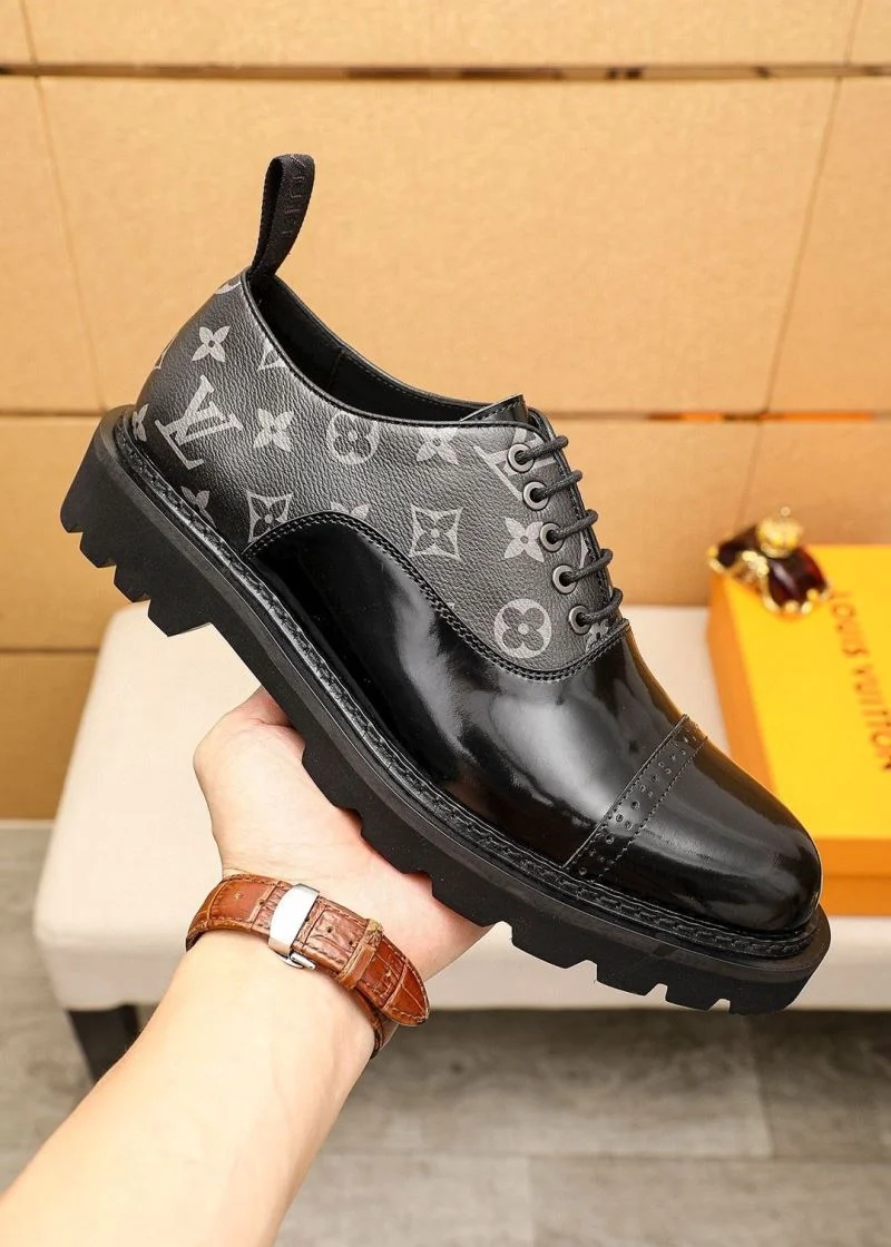Exact replica Louis Vuitton Business Shoes