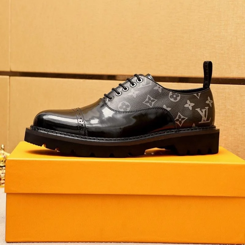 Exact replica Louis Vuitton Business Shoes
