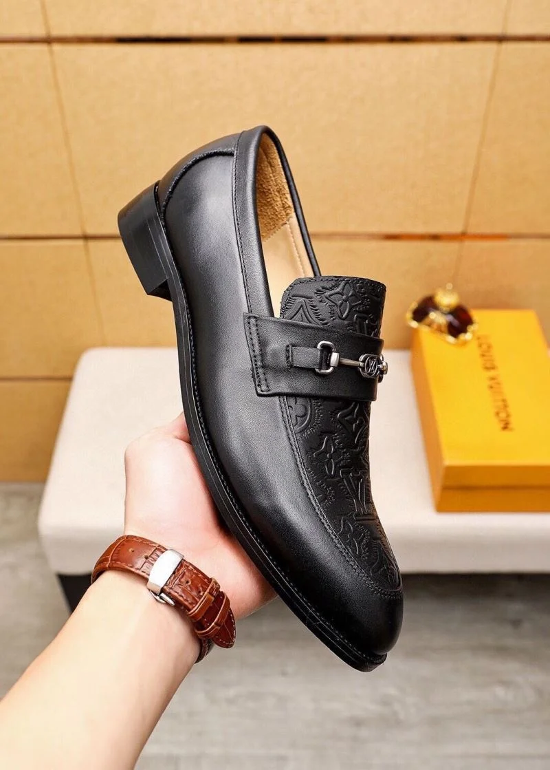 Exact replica Louis Vuitton Business Shoes