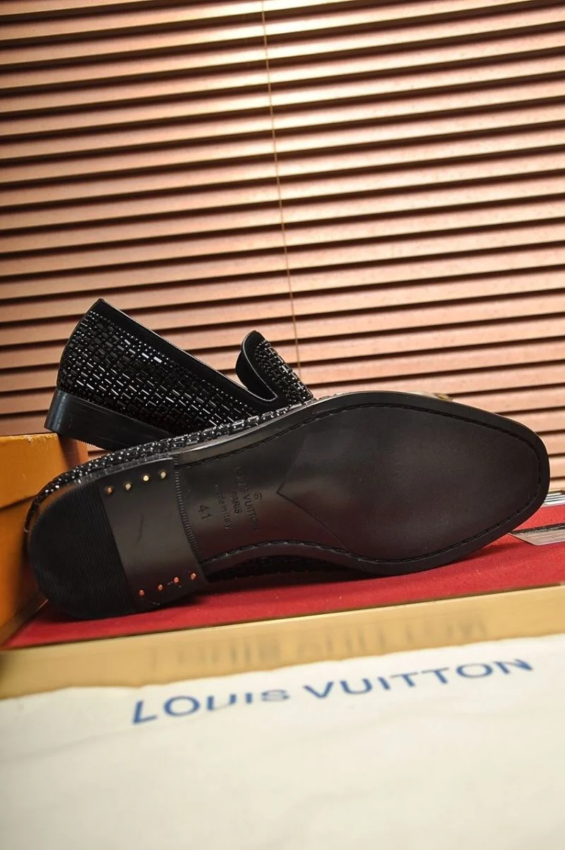 Exact replica Louis Vuitton Business Shoes