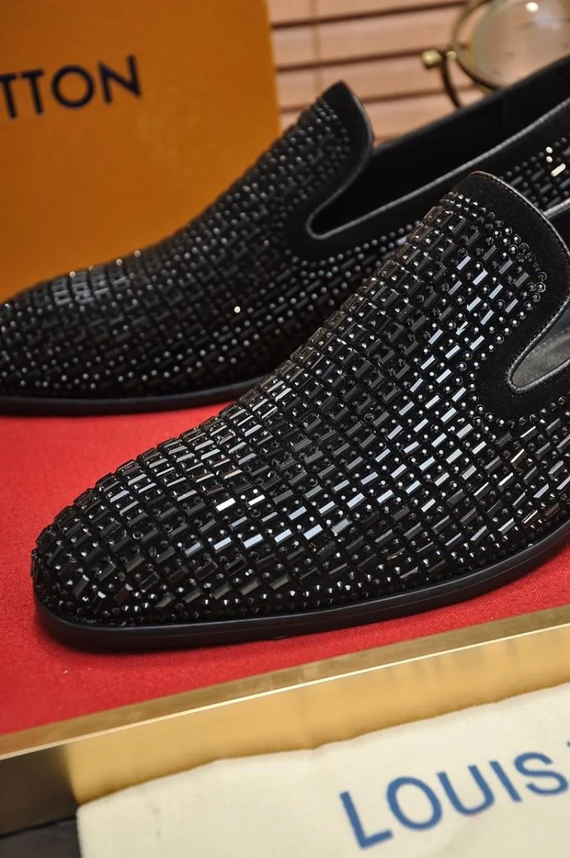 Exact replica Louis Vuitton Business Shoes