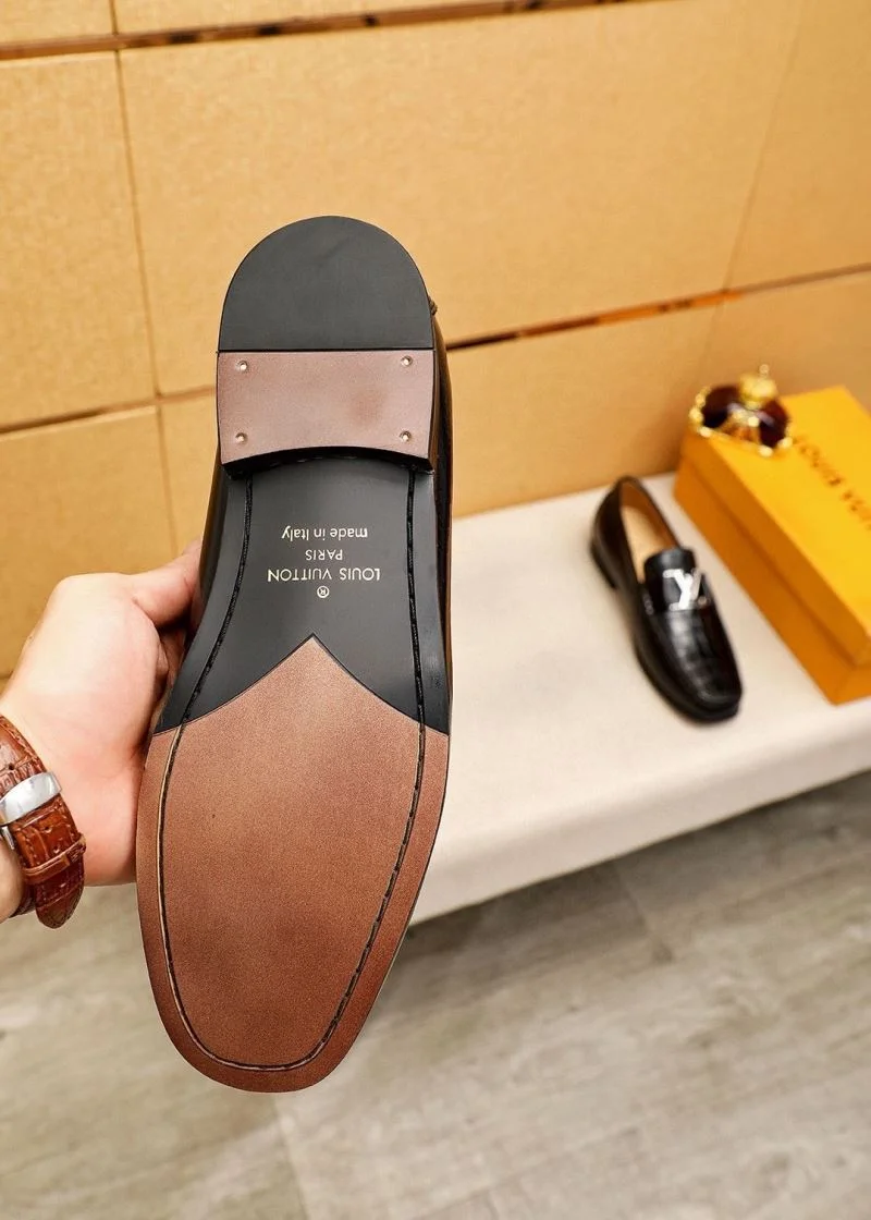 Precise copy Louis Vuitton Business Shoes