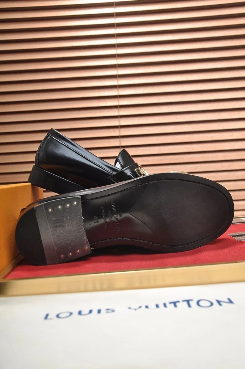 Exact replica Louis Vuitton Business Shoes