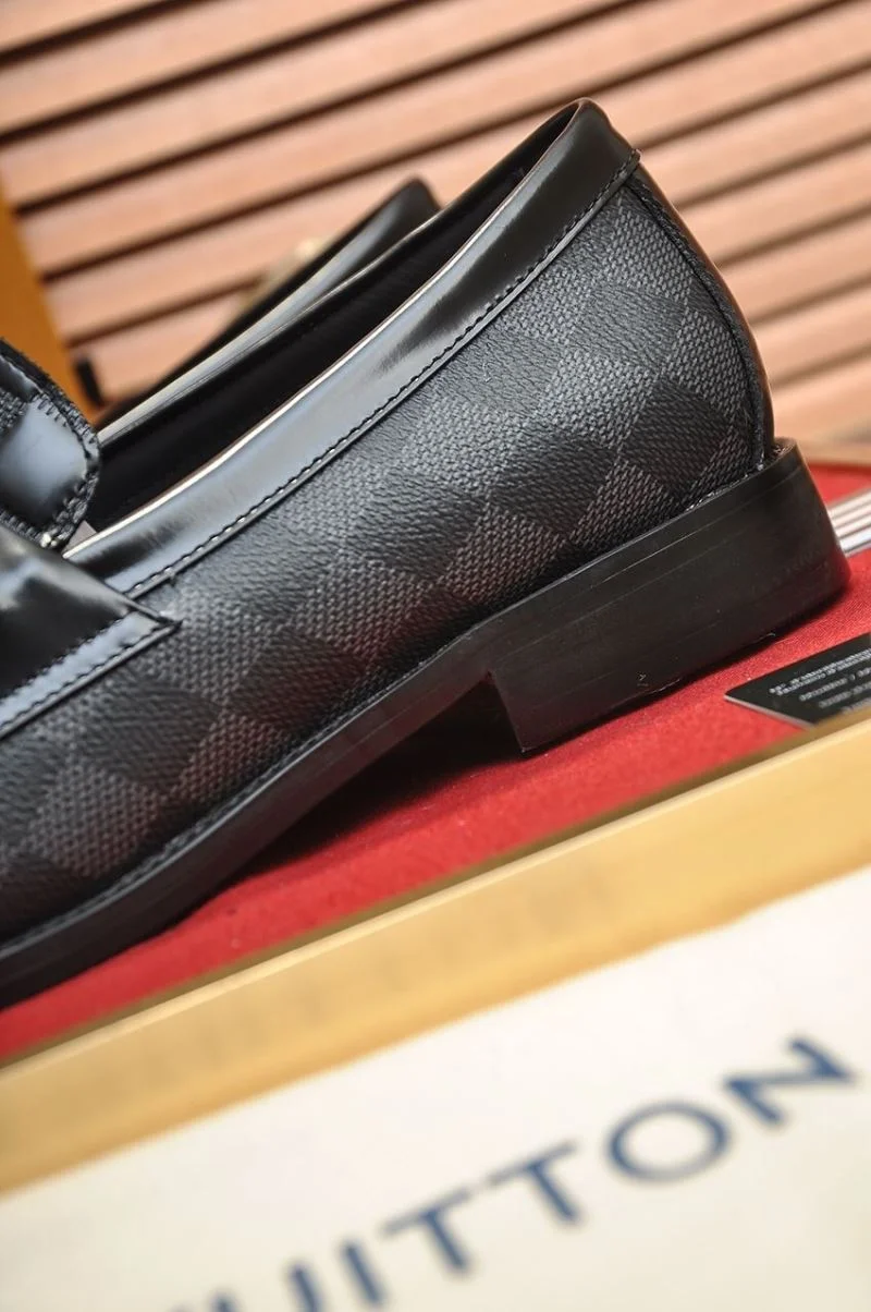 Precise copy Louis Vuitton Business Shoes