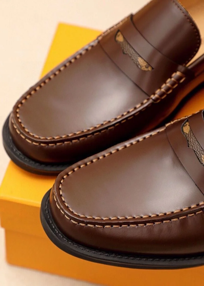 High fidelity Louis Vuitton Business Shoes