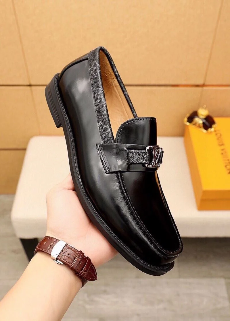 Budget-friendly Louis Vuitton Business Shoes