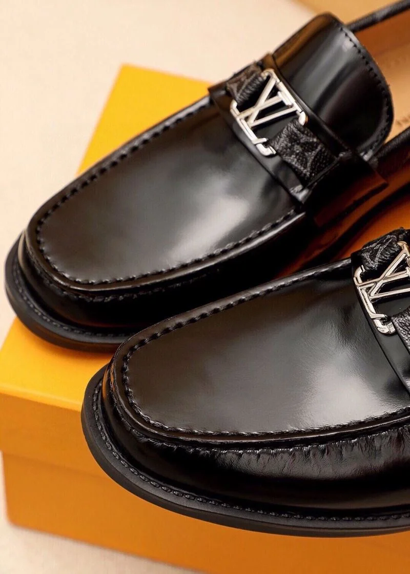 Budget-friendly Louis Vuitton Business Shoes