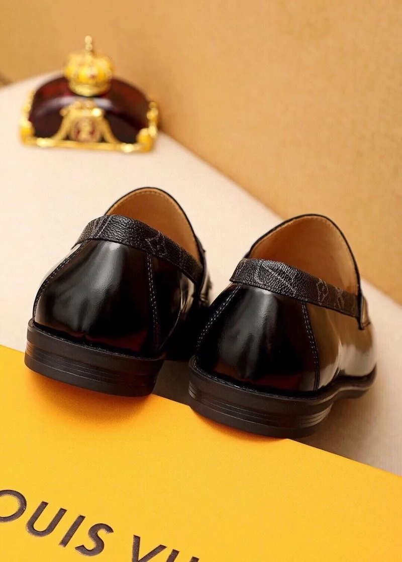 Budget-friendly Louis Vuitton Business Shoes
