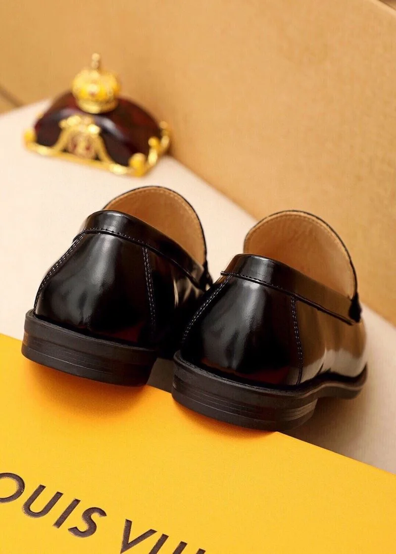 Indistinguishable Louis Vuitton Business Shoes