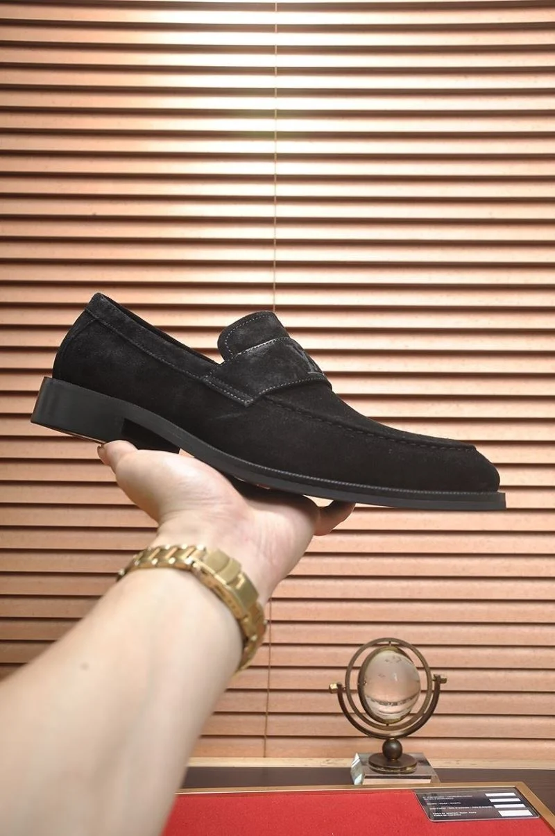 Accurate model Louis Vuitton Business Shoes
