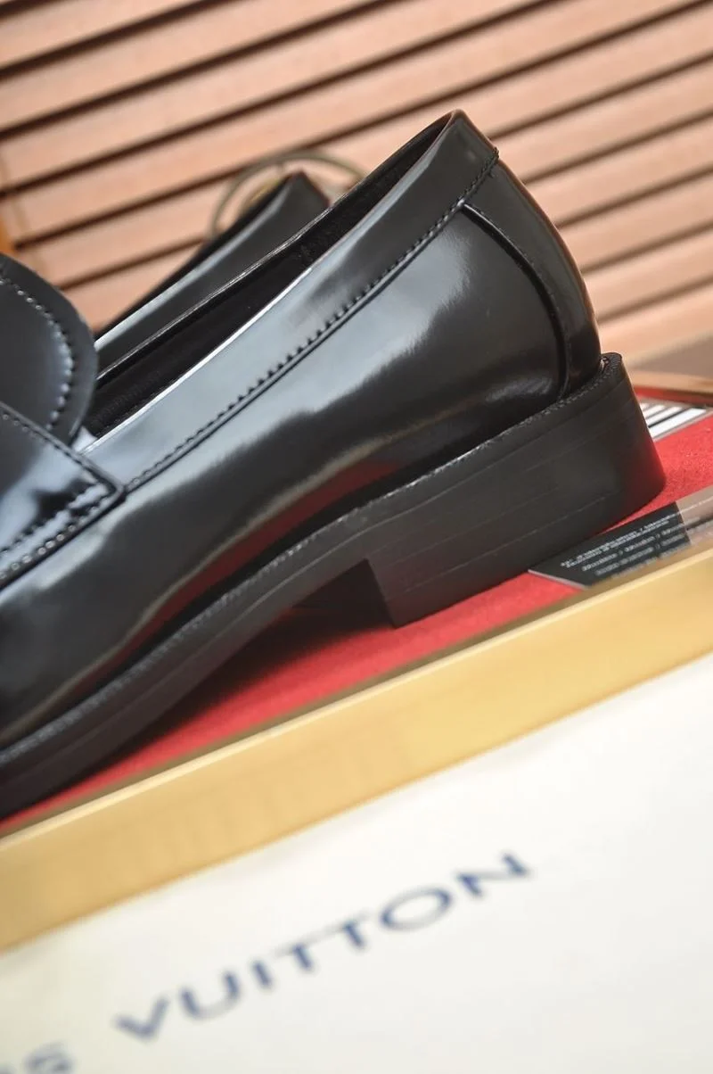 Indistinguishable Louis Vuitton Business Shoes