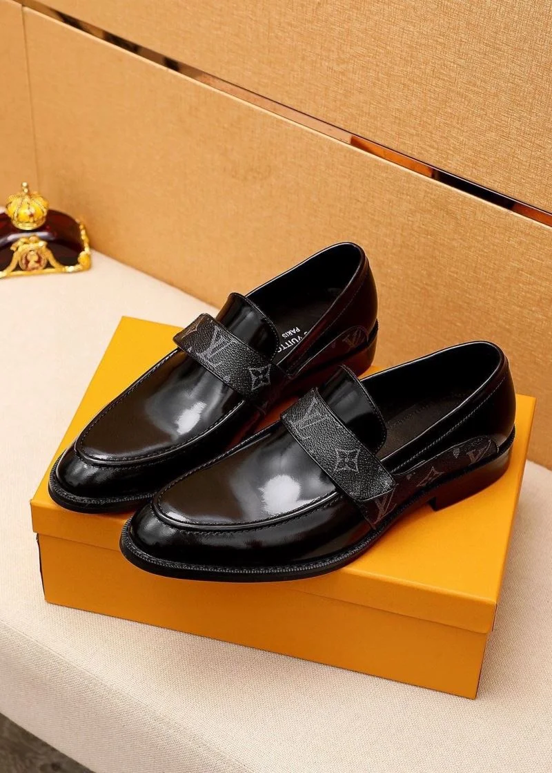 Accurate model Louis Vuitton Business Shoes