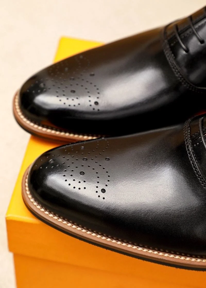 Precise copy Louis Vuitton Business Shoes