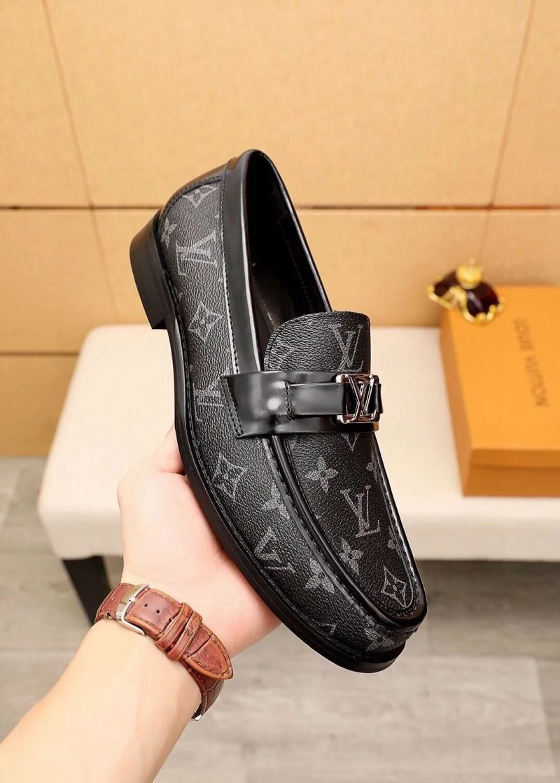 Indistinguishable Louis Vuitton Business Shoes