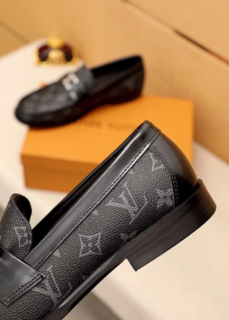 Indistinguishable Louis Vuitton Business Shoes