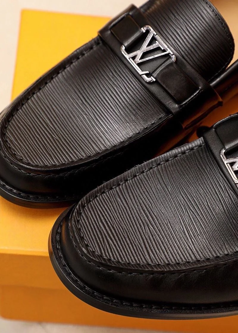 Value-priced Louis Vuitton Business Shoes