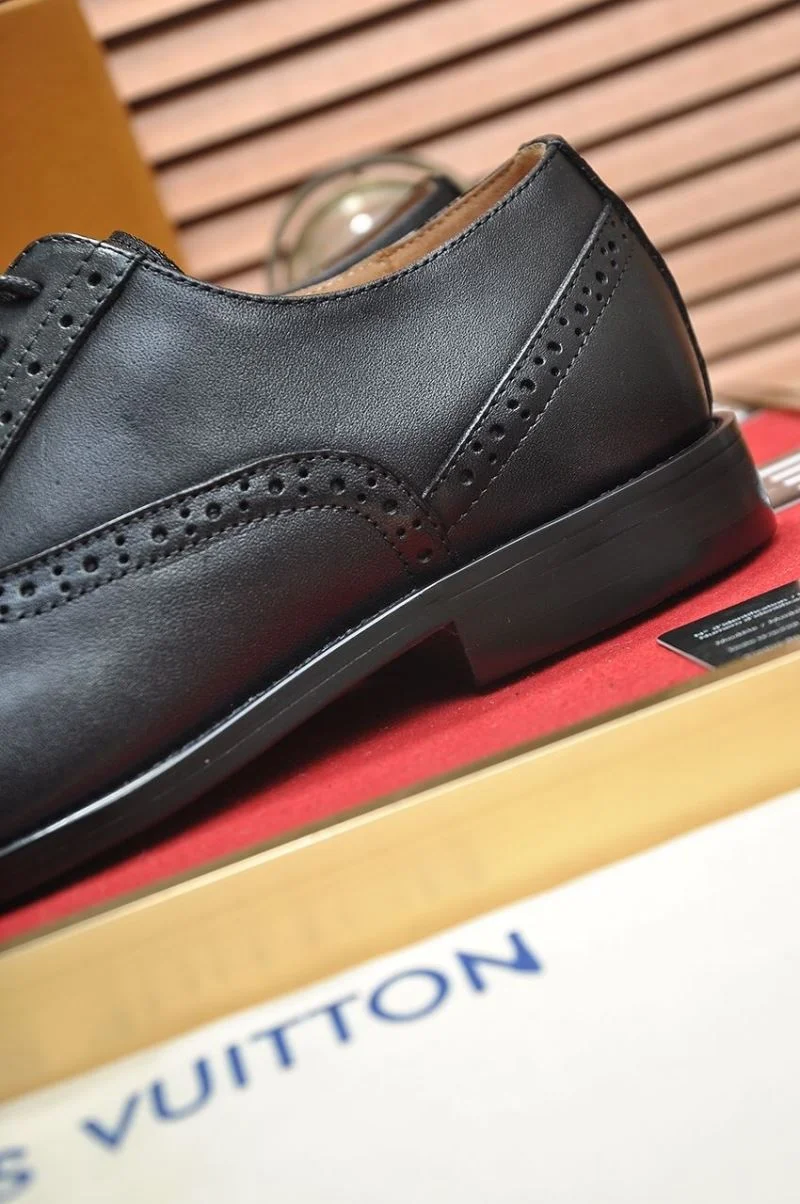 Precise copy Louis Vuitton Business Shoes