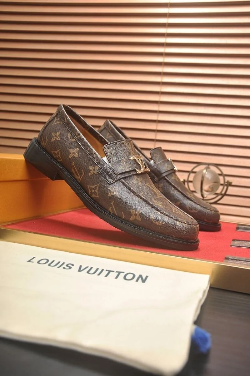 1:1 copy Louis Vuitton Business Shoes