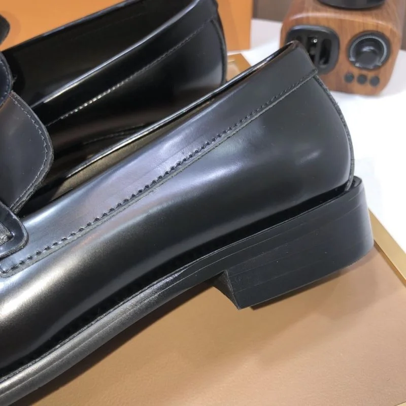 Louis Vuitton Business Shoes
