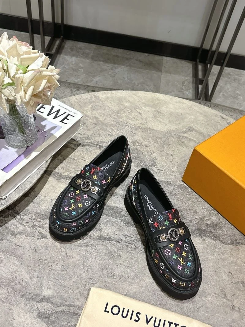 Perfect replica Louis Vuitton Business Shoes