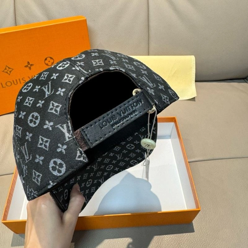 Top match Louis Vuitton Caps