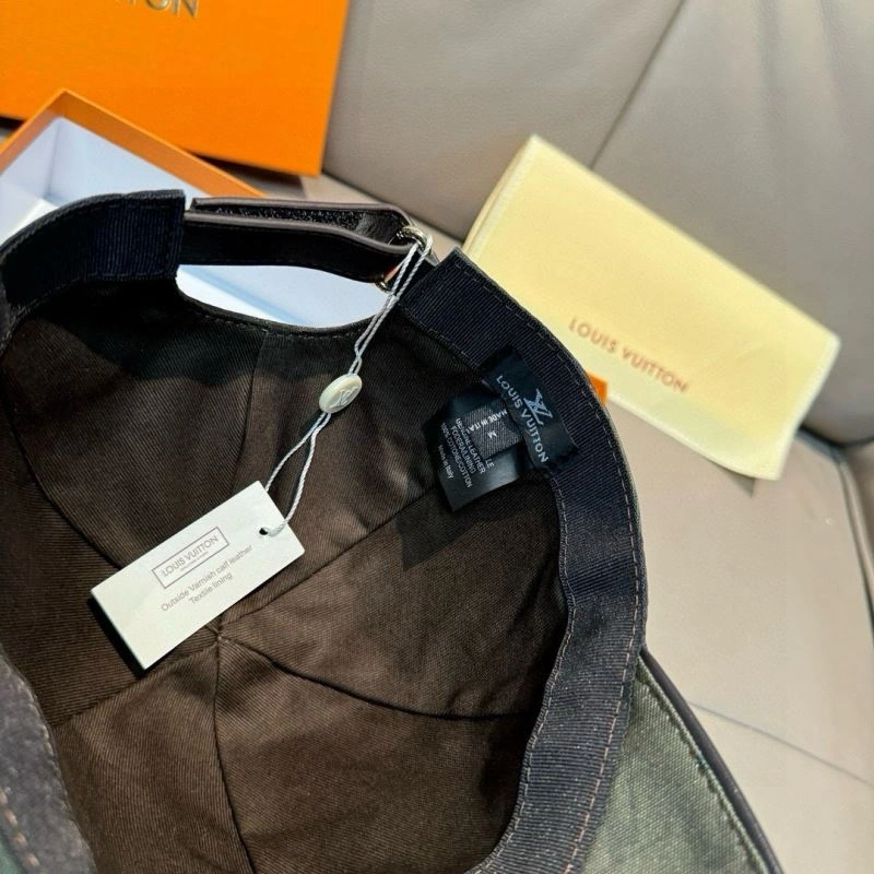 Precise copy Louis Vuitton Caps