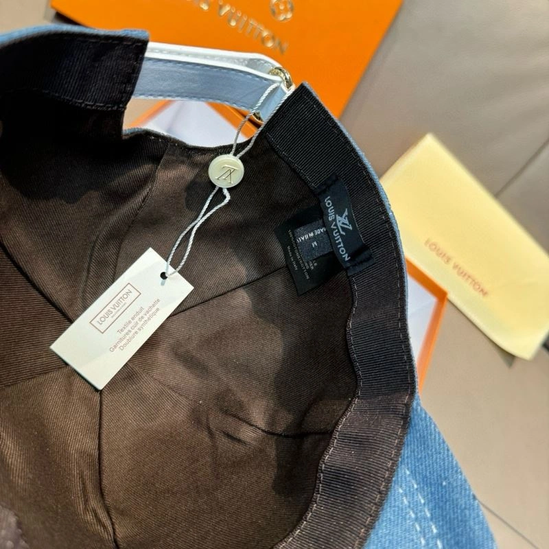 Mirror quality Louis Vuitton Caps