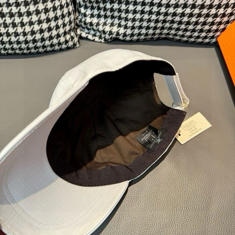Bargain Louis Vuitton Caps