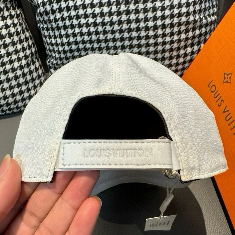 Bargain Louis Vuitton Caps