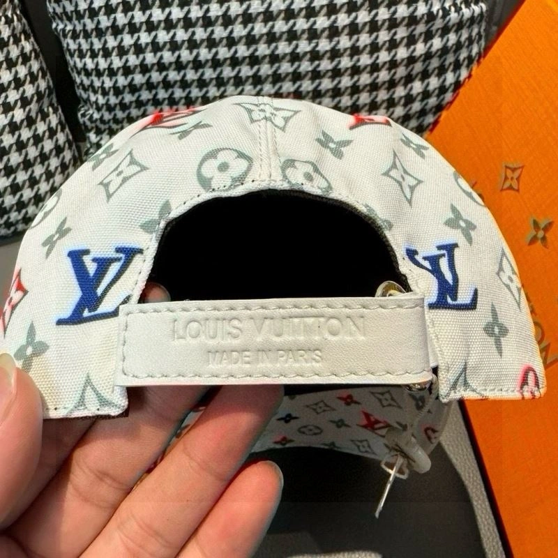 OEM Louis Vuitton Caps