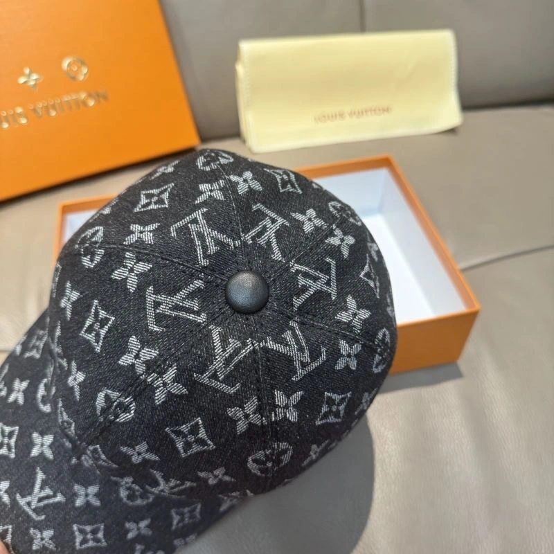 Accurate model Louis Vuitton Caps