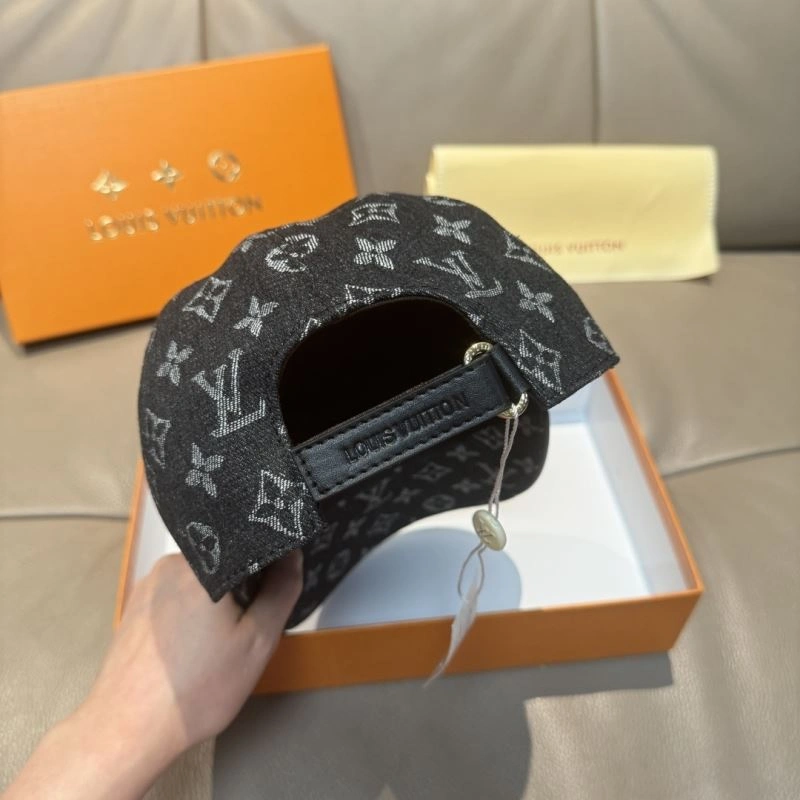 Accurate model Louis Vuitton Caps