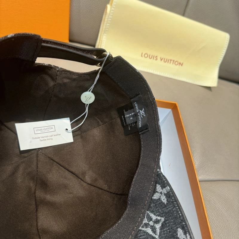 Accurate model Louis Vuitton Caps