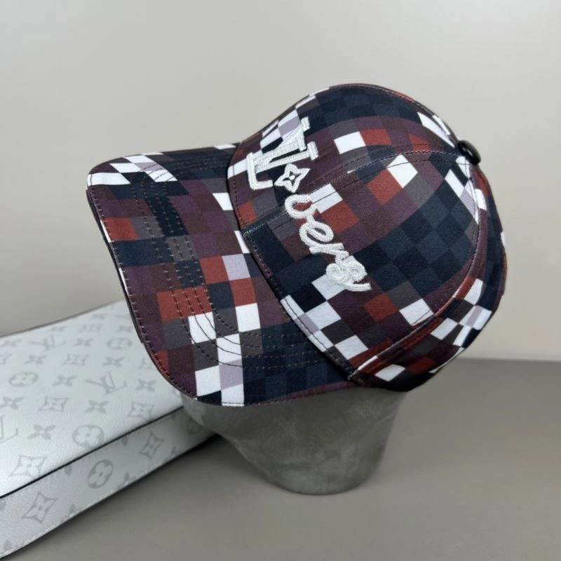 Exact replica Louis Vuitton Caps