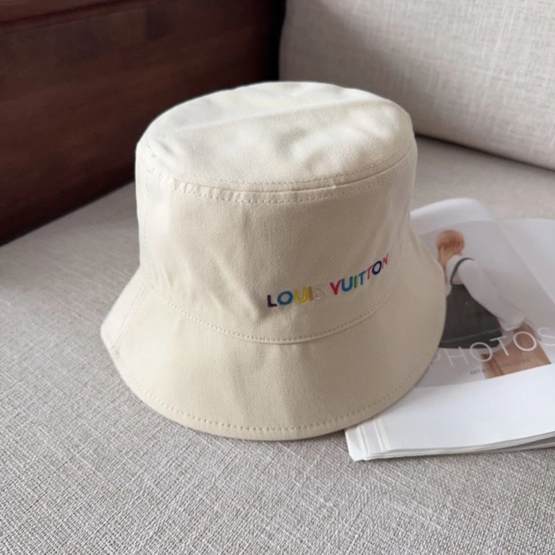 Mirror quality Louis Vuitton Caps