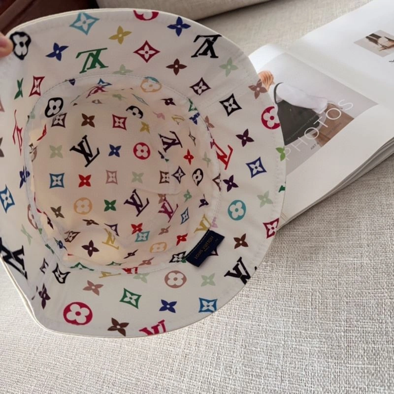 Mirror quality Louis Vuitton Caps