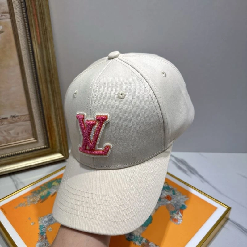 Exact replica Louis Vuitton Caps