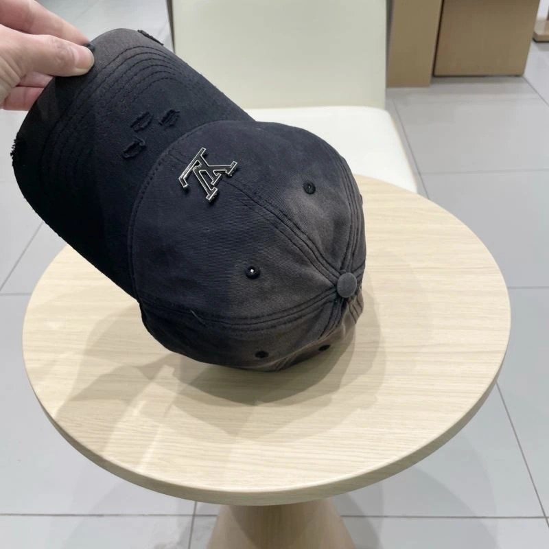 Precise copy Louis Vuitton Caps