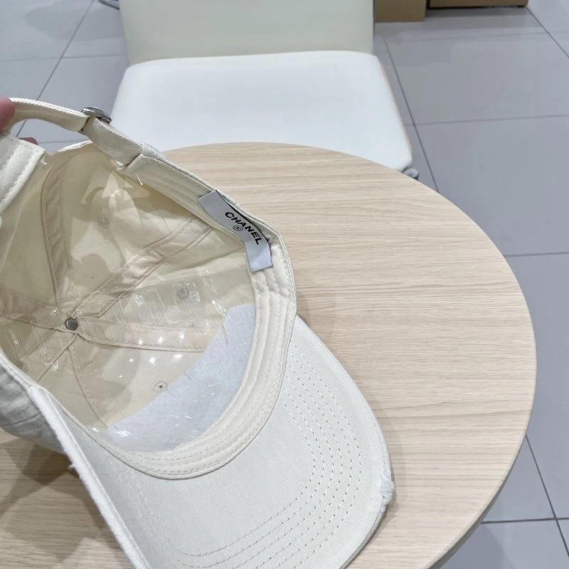 Perfect replica Louis Vuitton Caps