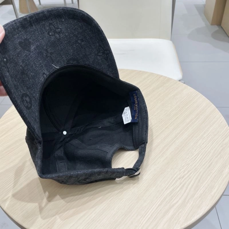 Bargain Louis Vuitton Caps