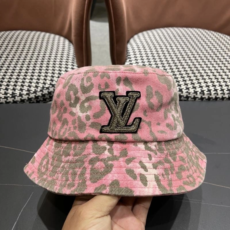 Mirror quality Louis Vuitton Caps