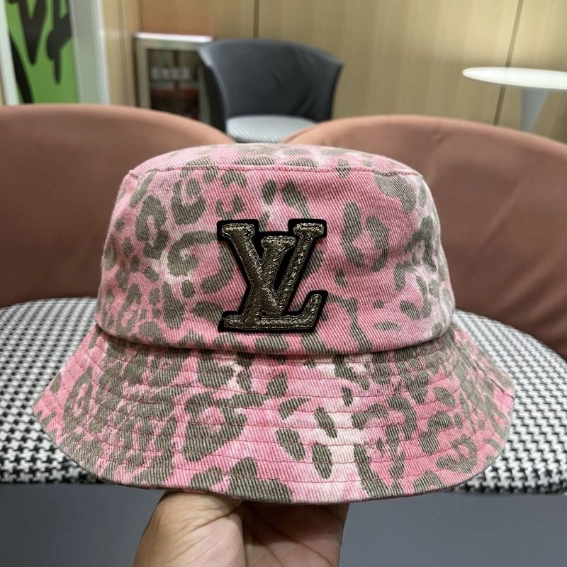 Mirror quality Louis Vuitton Caps