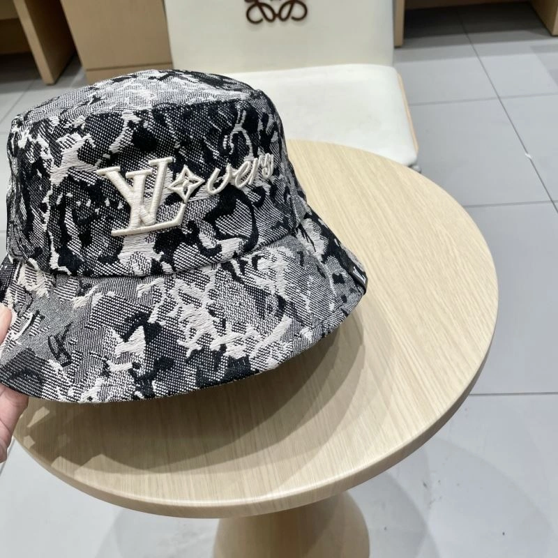 Mirror quality Louis Vuitton Caps