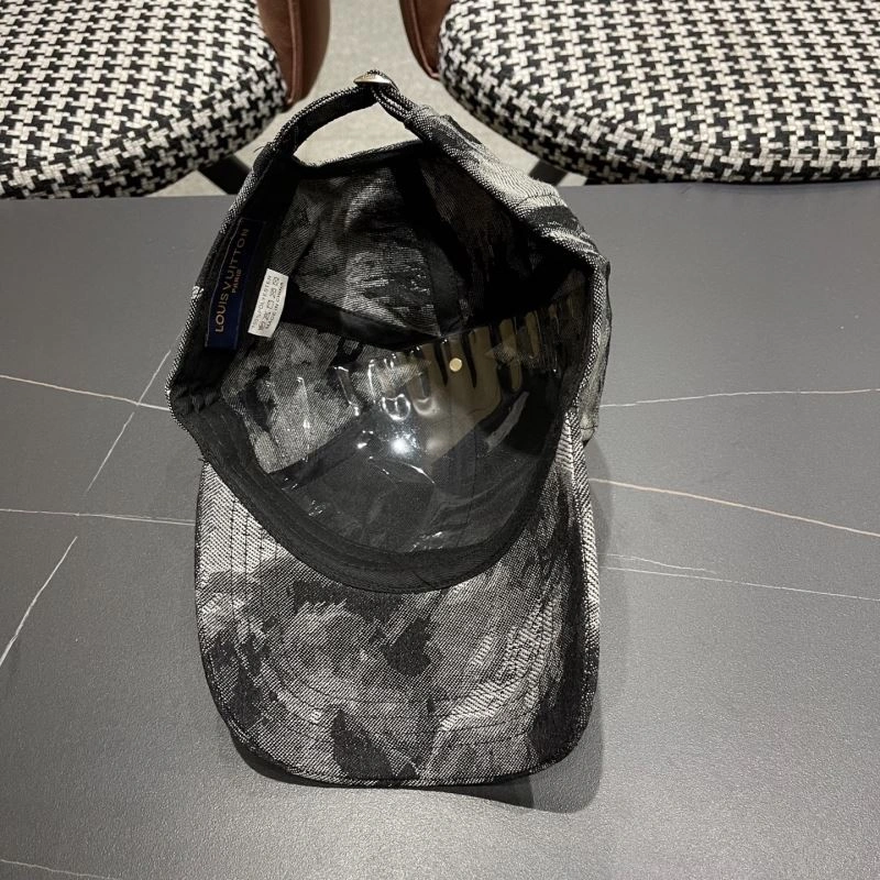 Indistinguishable Louis Vuitton Caps
