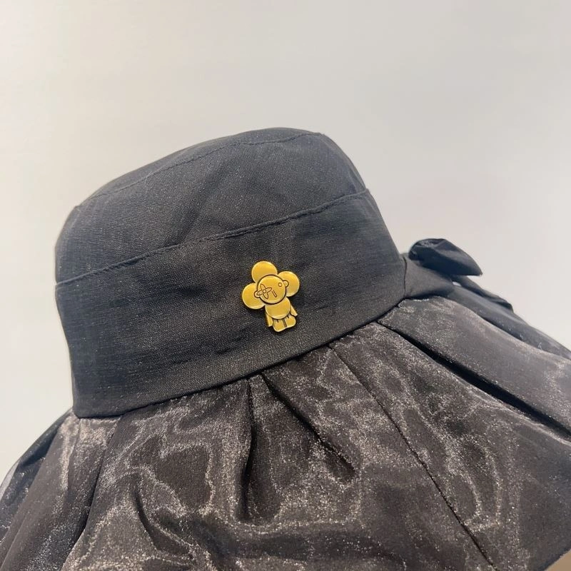Budget-friendly Louis Vuitton Caps