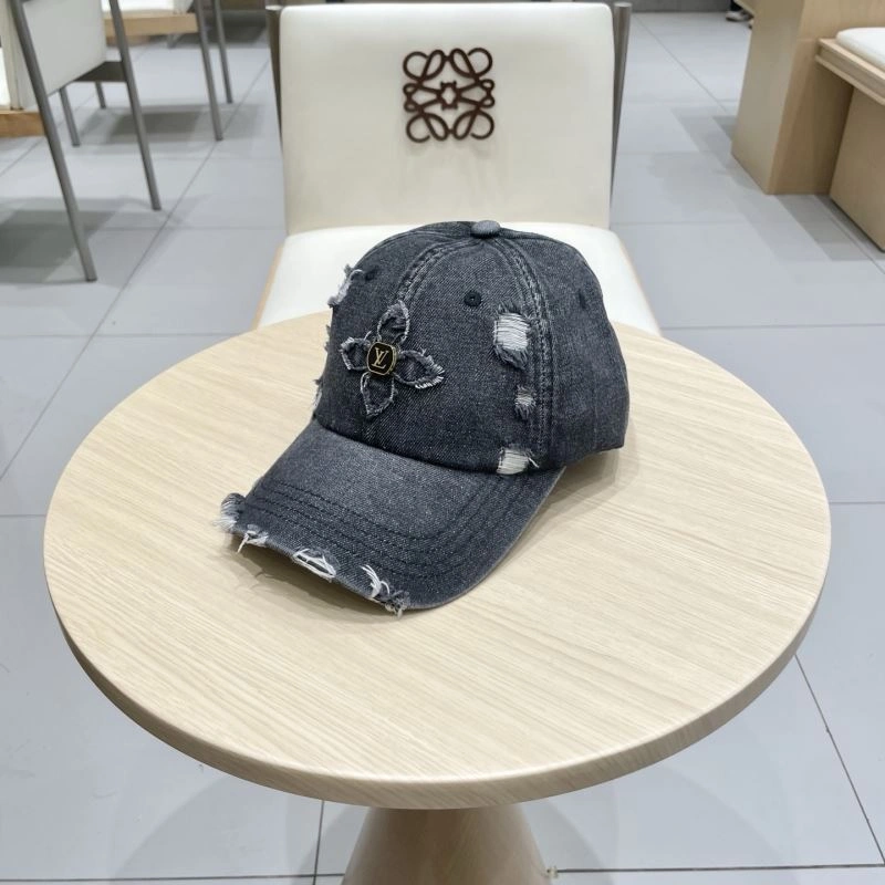Perfect replica Louis Vuitton Caps
