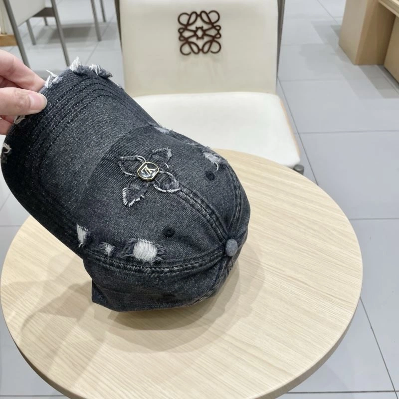 Perfect replica Louis Vuitton Caps