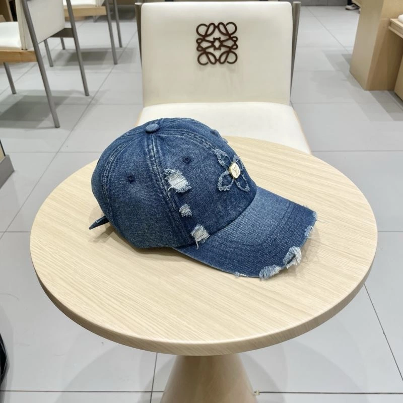 Accurate model Louis Vuitton Caps