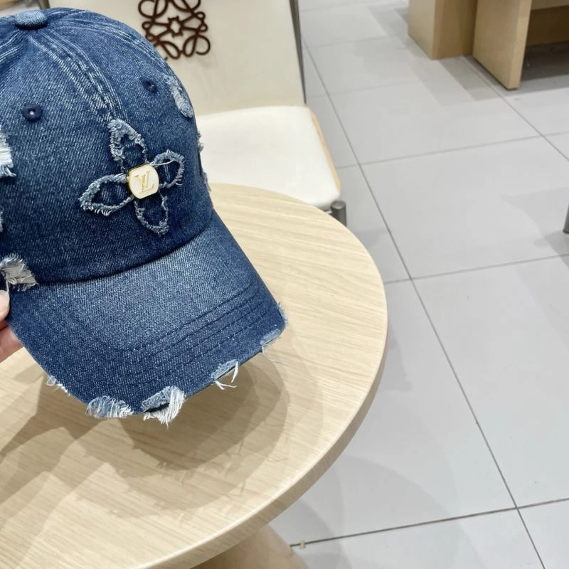 Accurate model Louis Vuitton Caps