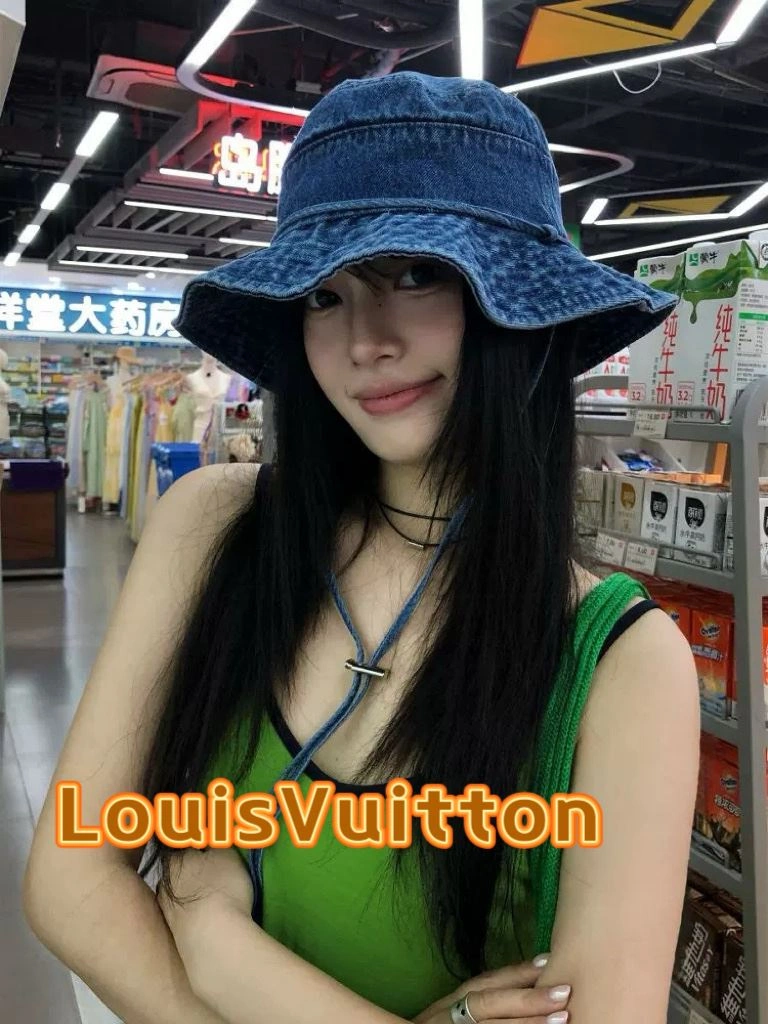 Louis Vuitton Caps